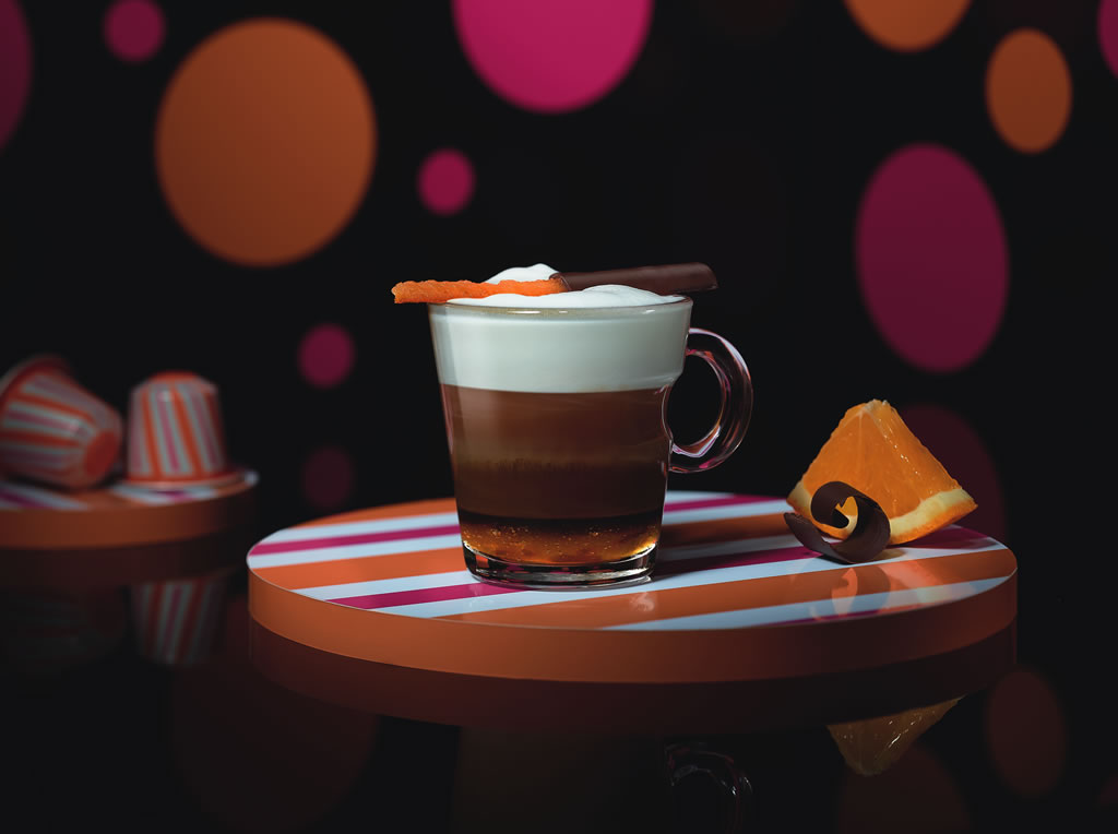 NESPRESSO Limited Edition Festive Collection: Alegría en cada taza