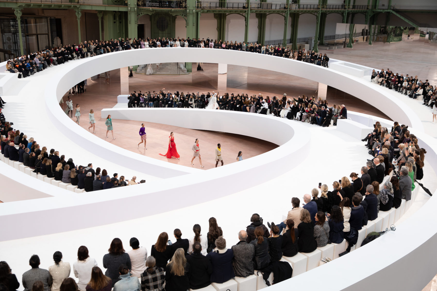 Chanel Haute Couture SS25: la travesía entre el día y la noche
